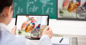 An educator's guide to screen sharing, mirroring and casting