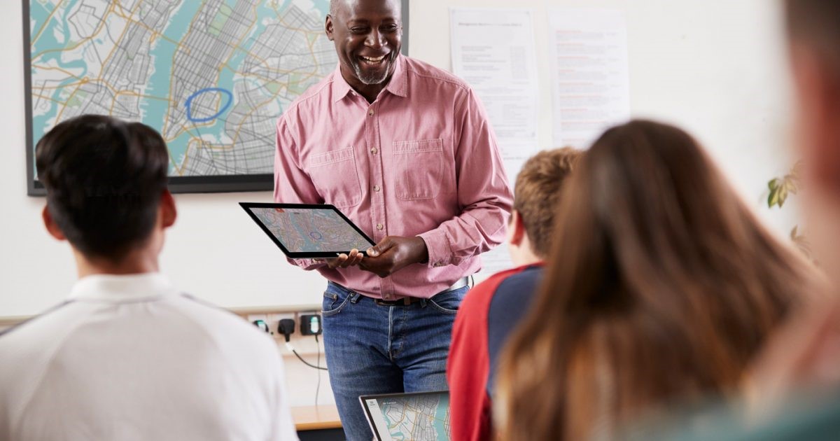 DisplayNote Montage 4.5 has arrived...featuring 12 new languages + even ...