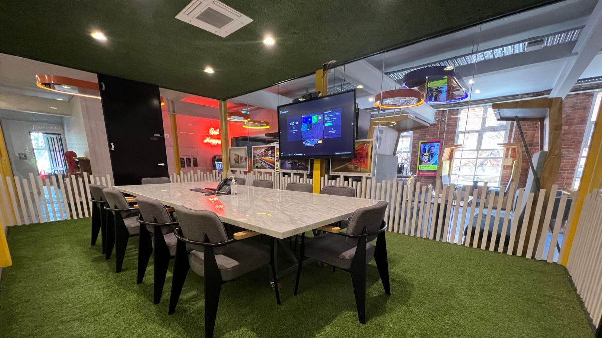 Embedded solutions + SDKs • Software partner - DisplayNote Technologies